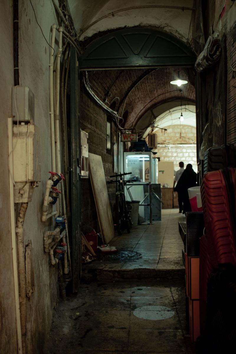 5 Common Causes of Slip and Falls That Can Result in Broken Bones ...